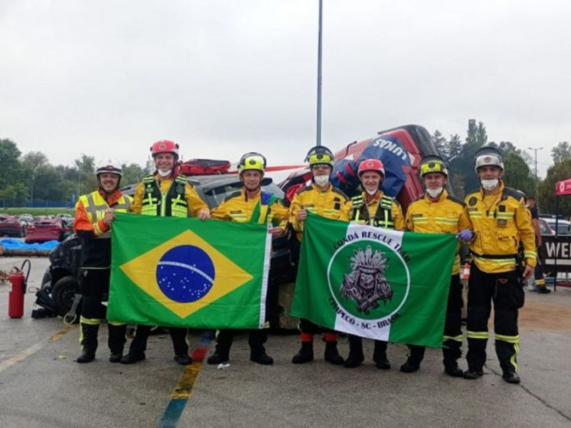 Corpo de Bombeiros Militar de Santa Catarina (CBMSC) completa primeiro ...